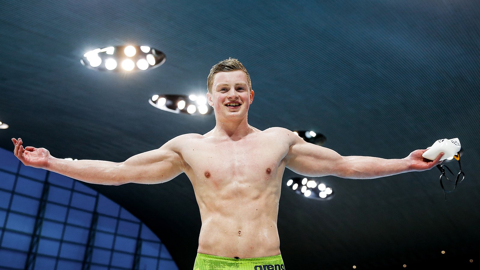 Peaty sets London alight with World record | British Swimming