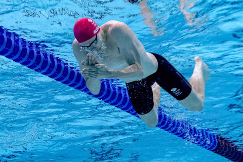 History maker Scott secures fifth Olympic medal | Swimming News ...