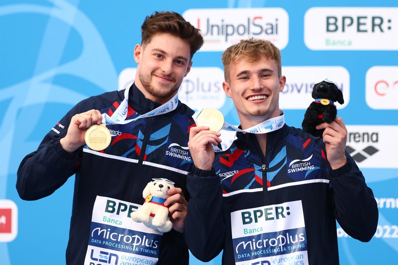 Laugher and Harding take gold as Britain tops the medal table | Diving ...