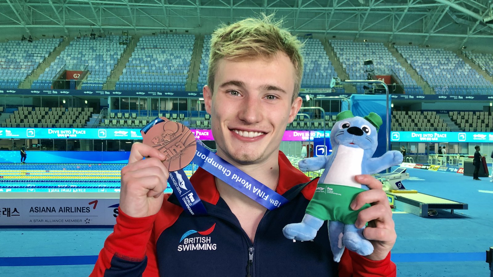 Laugher doubles medal tally with individual bronze | Diving News ...