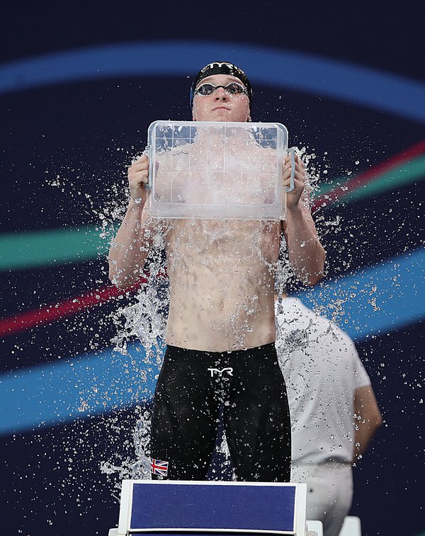 Twitter boosting technique for Hemmings' swimmers | Swimming News ...