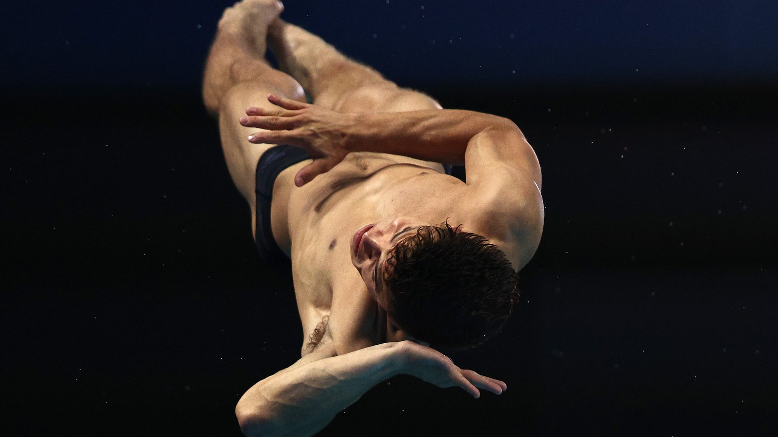 Houlden makes first Worlds final as Laugher impresses again | Diving ...