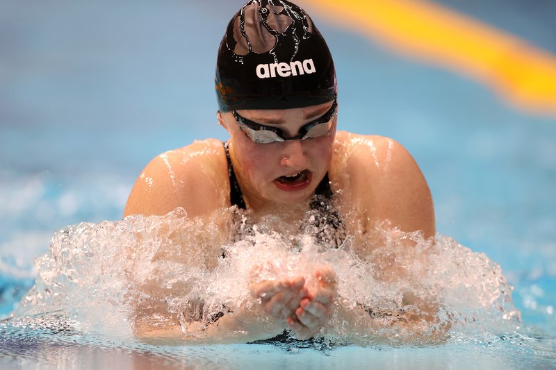 Morgan bids for backstroke crown with bold morning swim | Swimming News ...