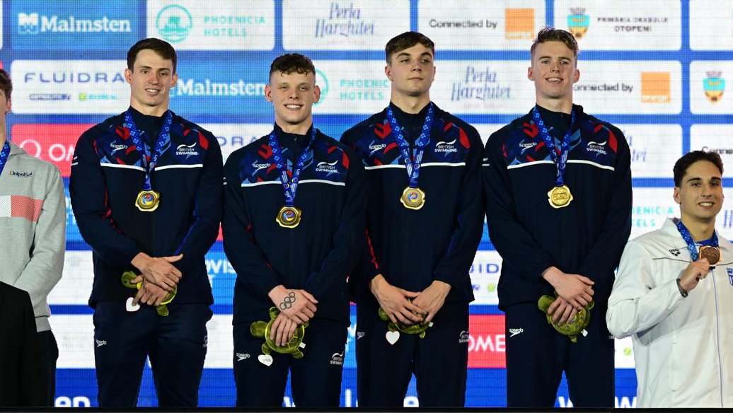 Glorious golden double on opening night in Otopeni | Swimming News ...