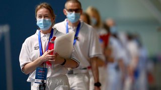 Licence applications and renewals | British Swimming